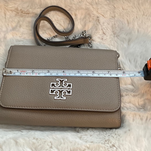 Tory Burch | Bags | Brand New And Authentic Tory Burch Chain Wallet In ...
